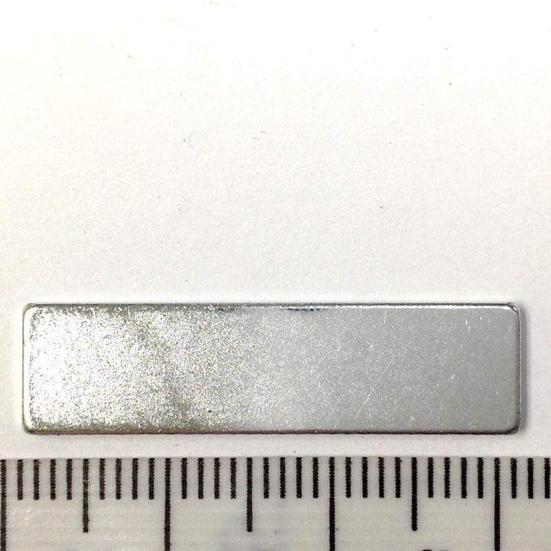 30mm x 8mm x 2mm Rectangle XStrong Magnet | Craft Magnets ...